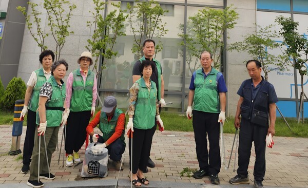 계룡시두마면새마을회, "토요 줍깅 활동" 펼쳐